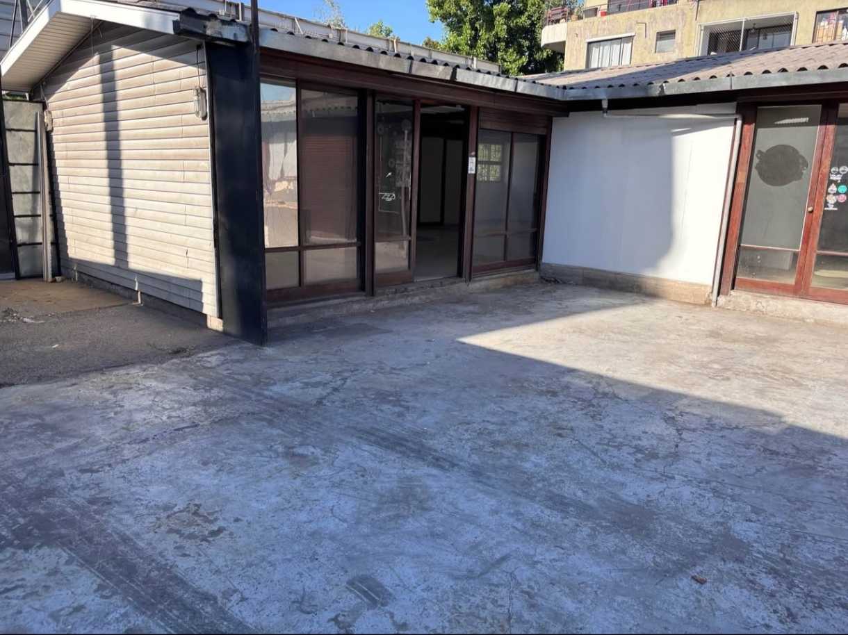 Local o Casa comercial en Arriendo en Las Condes 3 baños | R77087734 ...